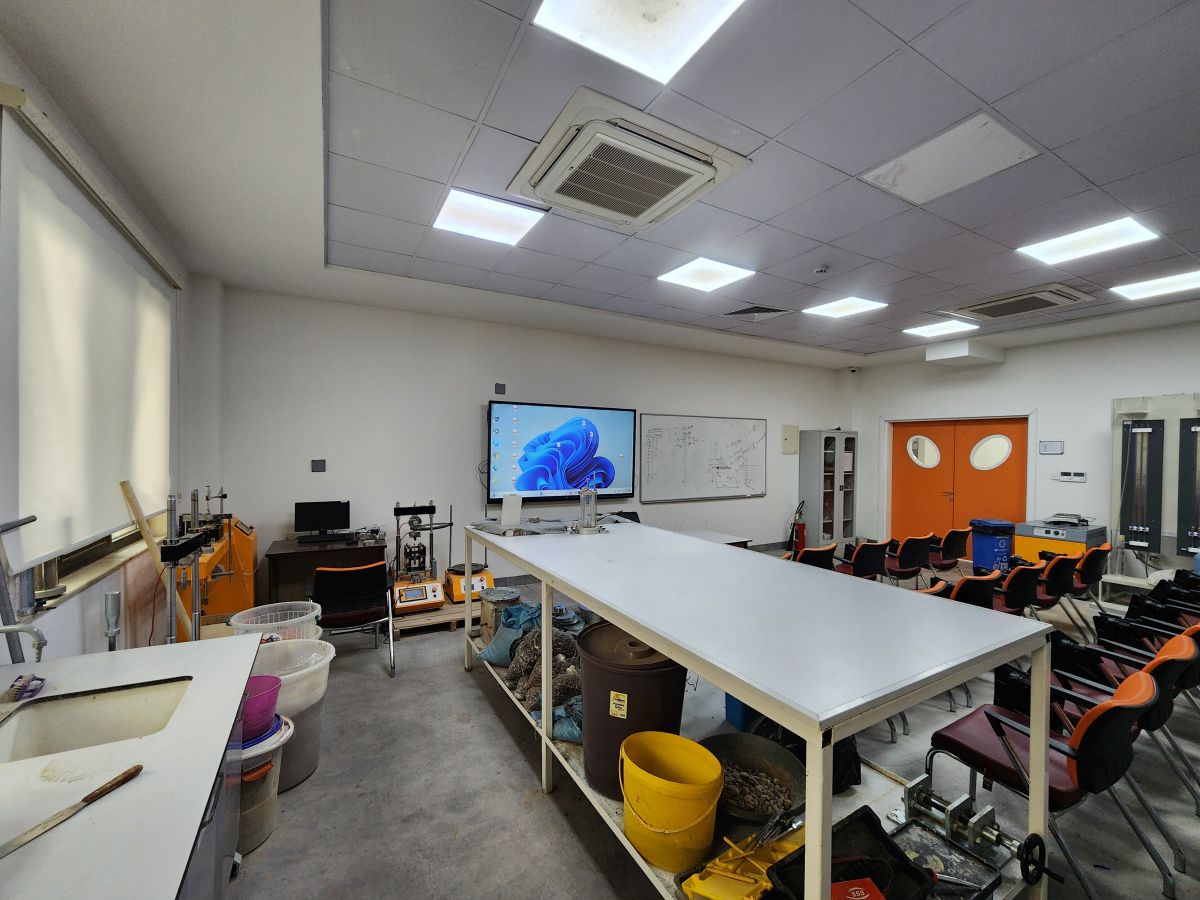 Civil Engineering Laboratories | Civil Department